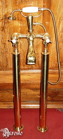 ANRESTO, Engelse staande badkraan met handsproeier. Antiek sanitair ...